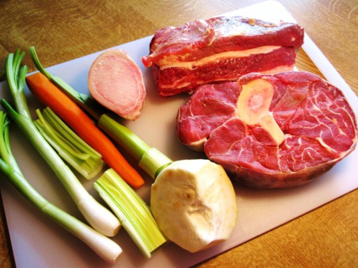 Rindfleischsuppe Grundrezept - einfach - von mimi