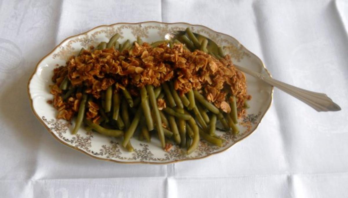 Zarte Prinzessbohnen à la \"Oòrndrasch\", mit Mandel - Semmelbutter ...