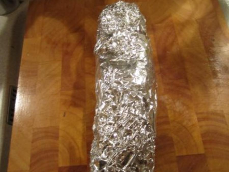 Rosa gebratenes Schweinefilet im Kräuter Knoblauch Mantel - einfach ...