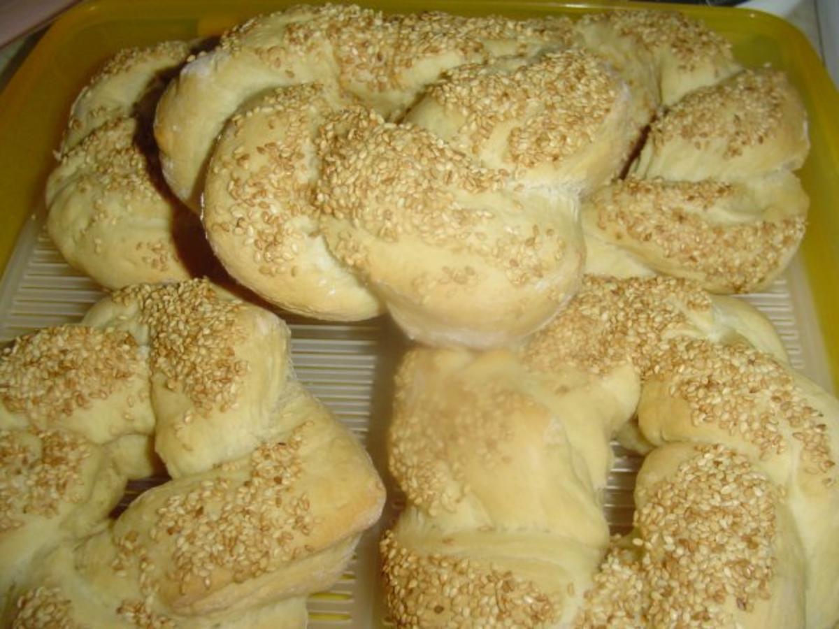 Simit So einfach, so lecker und Knusprig locker. - Rezept mit Bild ...