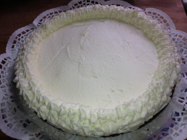 Eierlikör Torte nach Oma Elfriede - einfach - 302 kcal/100g