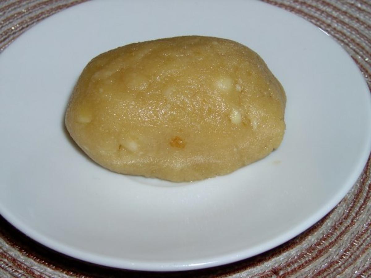 Marzipanrohmasse \"Superior\" - Rezept mit Bild - kochbar.de