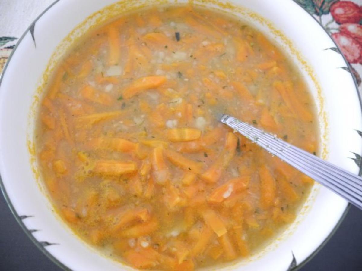 Vegan : Schnelle geraspelte Karotten - Suppe - Rezept - kochbar.de
