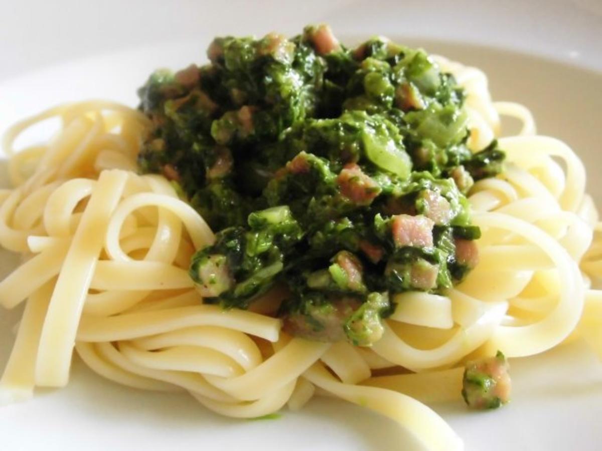 Platte Spaghetti mit Spinat - Rezept mit Bild - kochbar.de