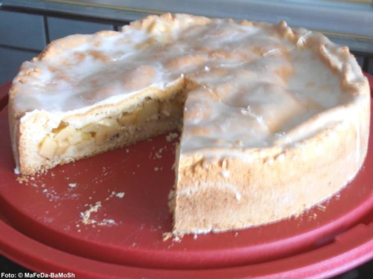 Gedeckter Quitten Kuchen - einfach - von tigerlilly63