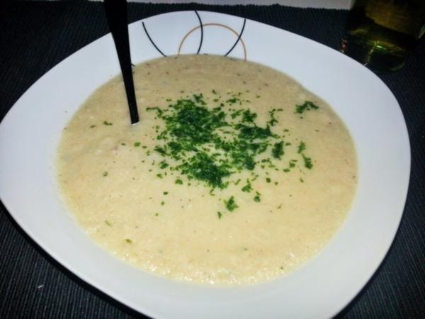 Gebrannte Grießsuppe - schnell & einfach - 87 kcal/100g