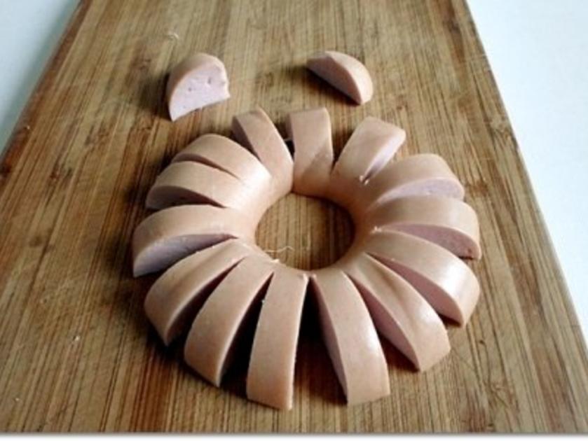 Wurst Blume auf Cheddar Käse Sandwich - einfach - von 2010Herford