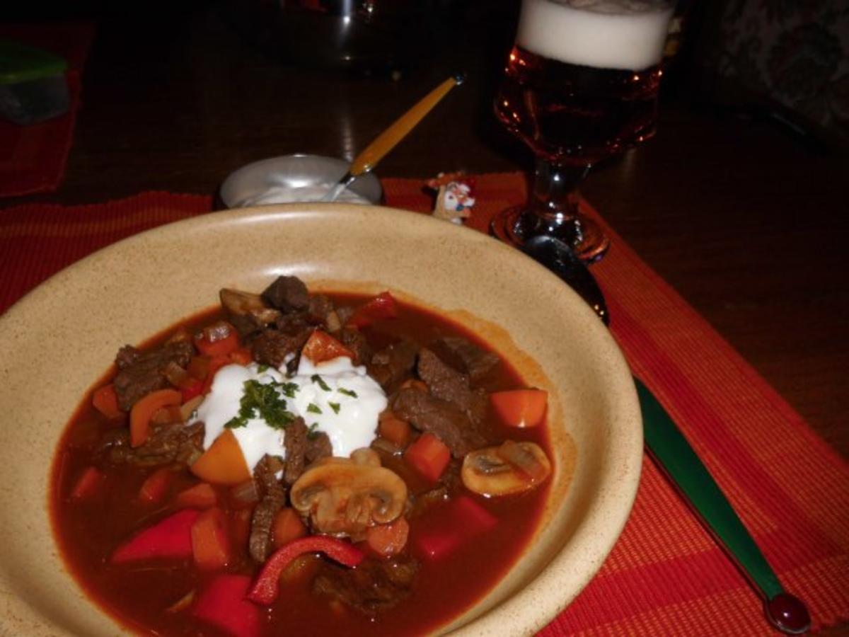 Feuriger Gulaschtopf>> - einfach - von Tolotika