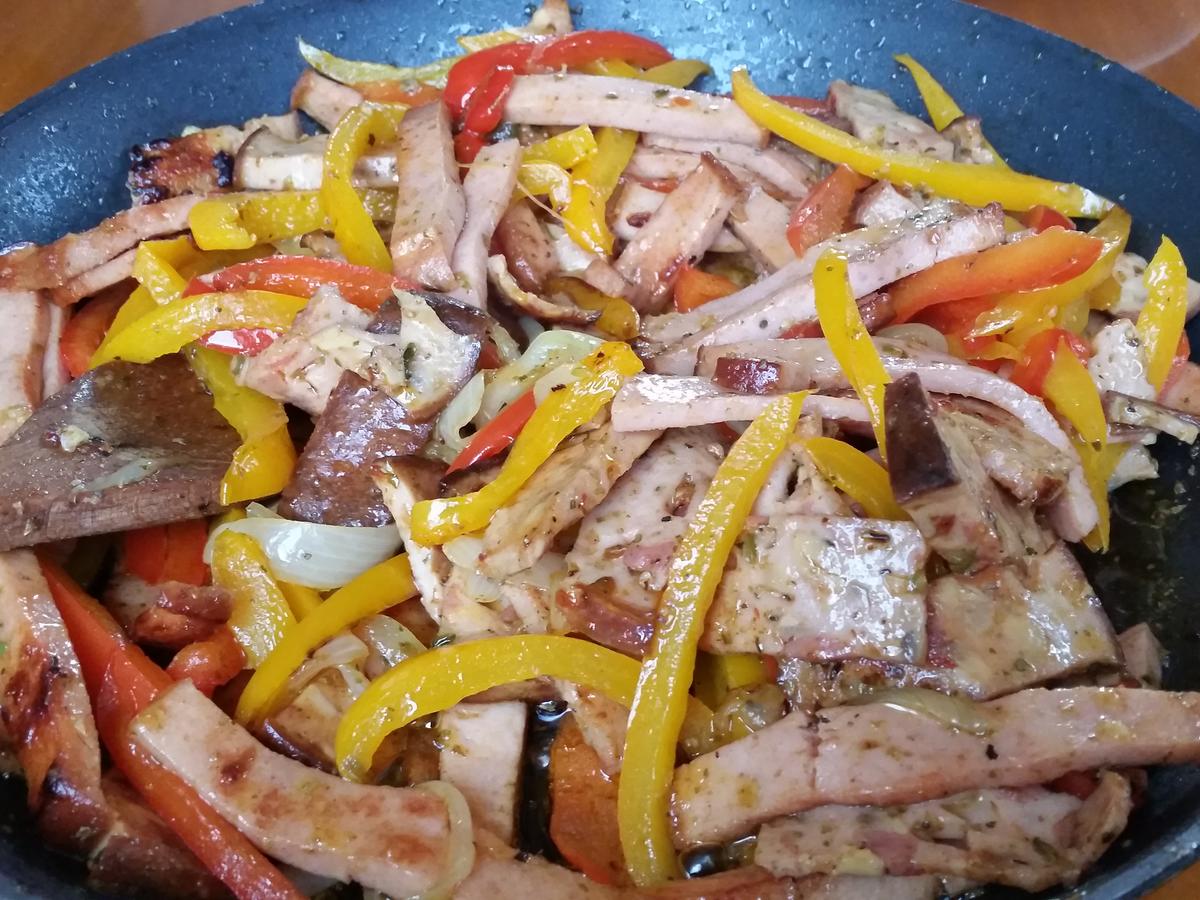 Leberkäs Gyros - schnell & einfach - 163 kcal/100g