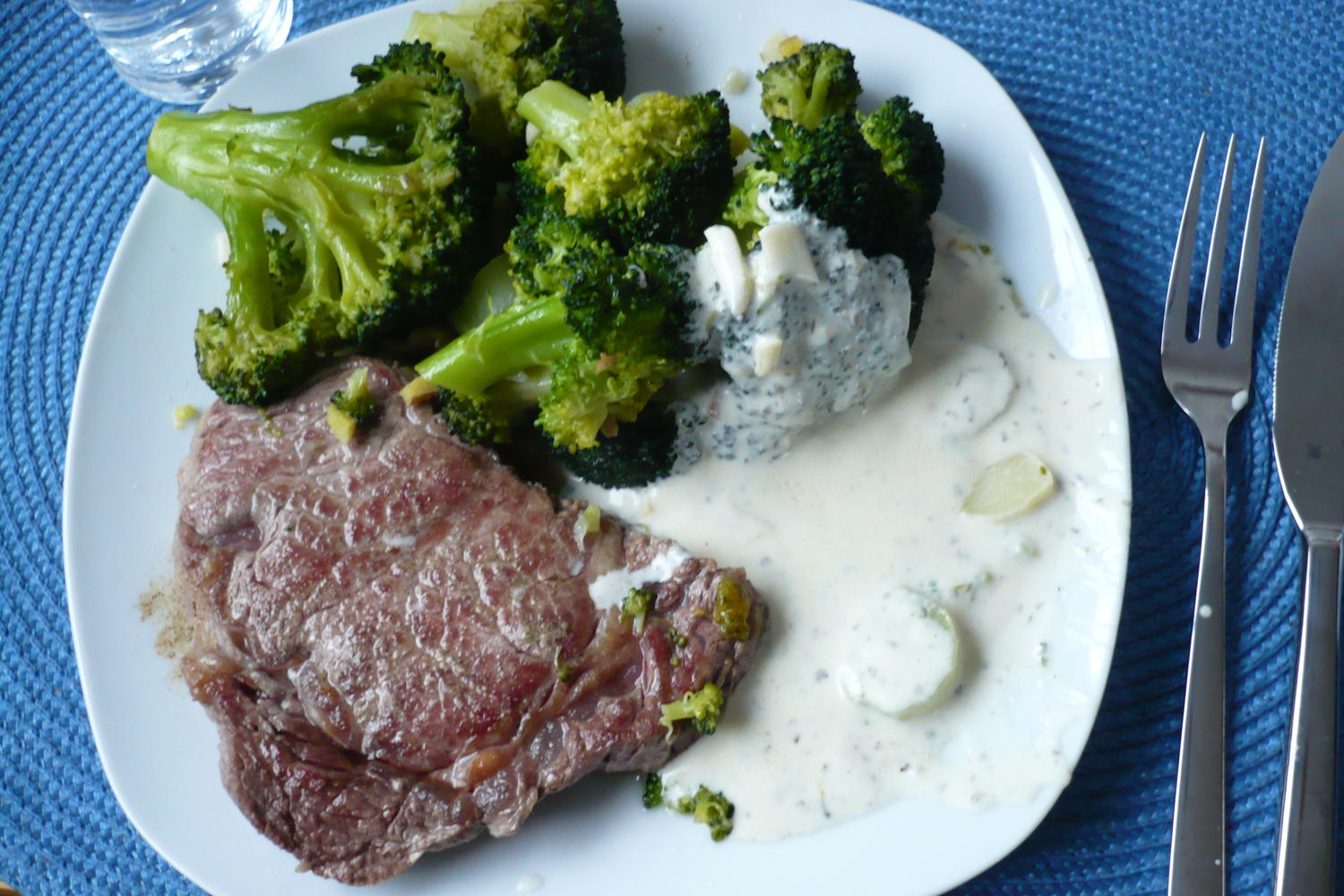 Entrecote mit Broccoli - Rezept mit Bild - kochbar.de