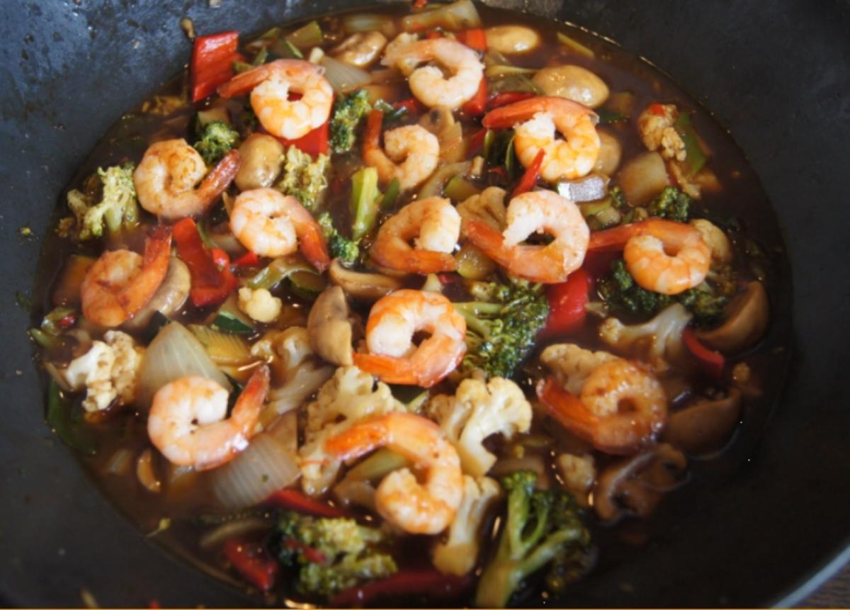 Gemüse-Crevetten-Wok - Rezept mit Bild - kochbar.de