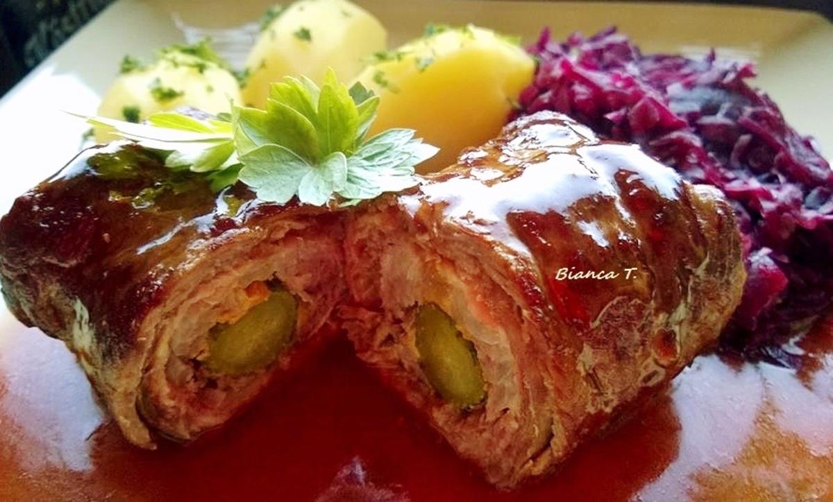 Rinderrouladen mit Rinderrouladen und Zwiebeln gehackt - Rezept mit ...