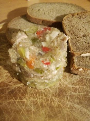 Hausgemachte Sülze - Rezept mit Bild - kochbar.de