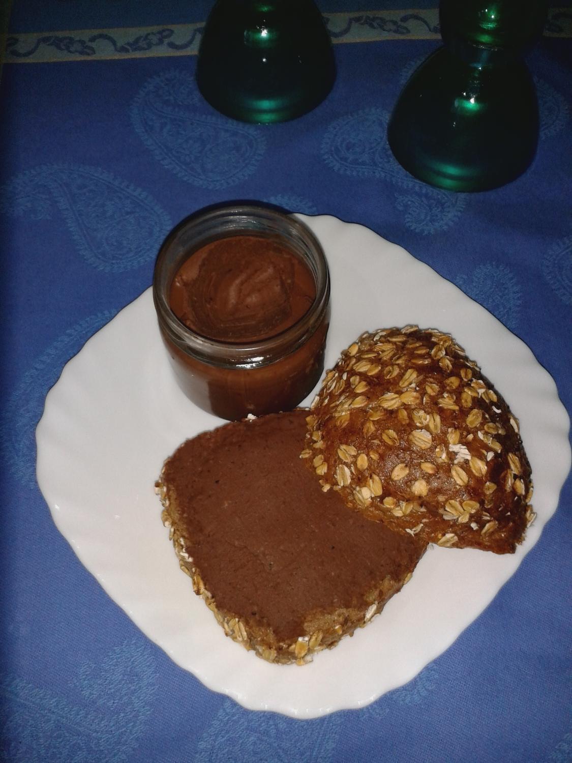 Nuss-Nougat-Aufstrich - Rezept mit Bild - kochbar.de