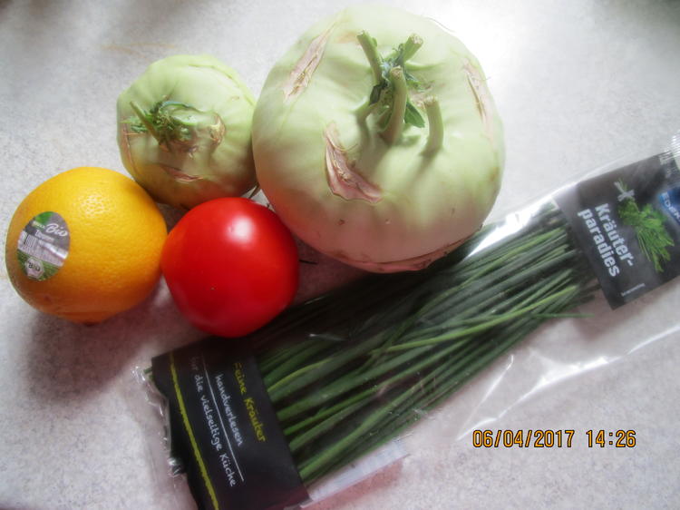 Gebratener Rotbarsch auf Kohlrabi mit Schnittlauch Vinaigrette und ...