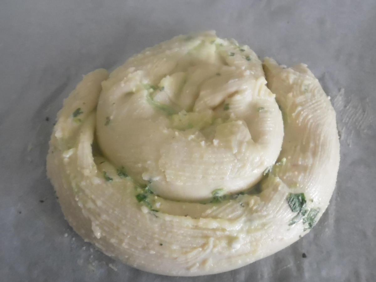 Baniza mit Spinat Feta Füllung - einfach - von barbara62