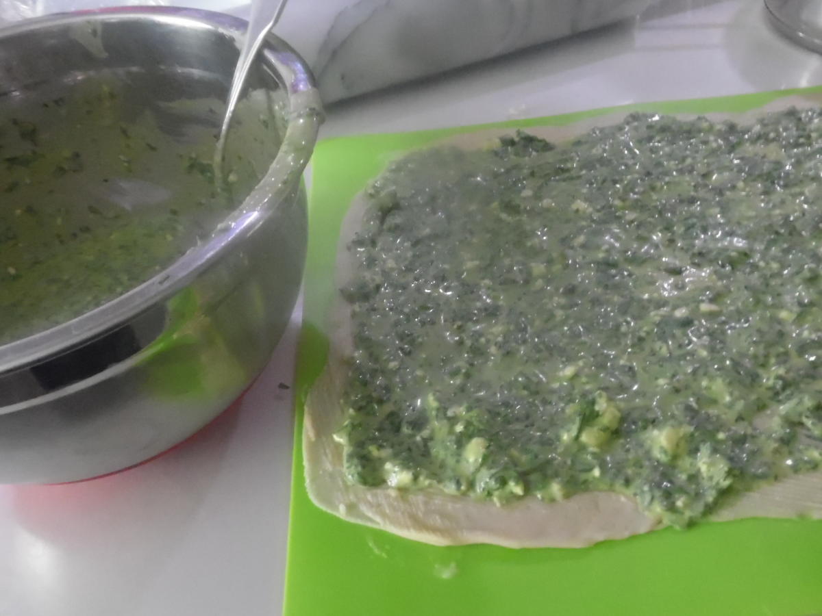 Baniza mit Spinat Feta Füllung - einfach - von barbara62