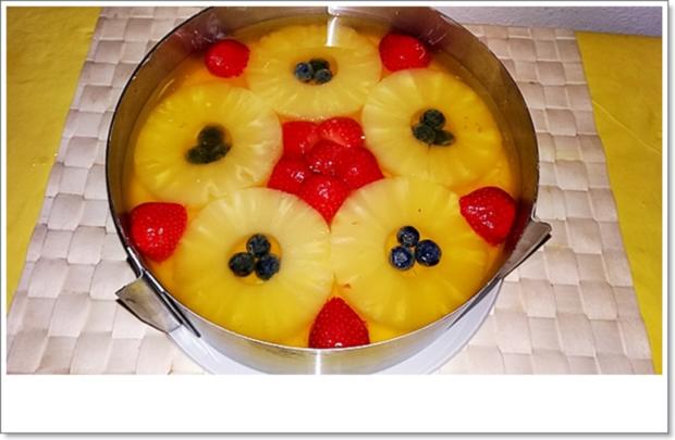 Obsttorte mit Quark-Puddingcreme-Füllung - Rezept - kochbar.de