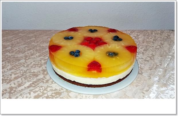Obsttorte mit Quark-Puddingcreme-Füllung - Rezept - kochbar.de