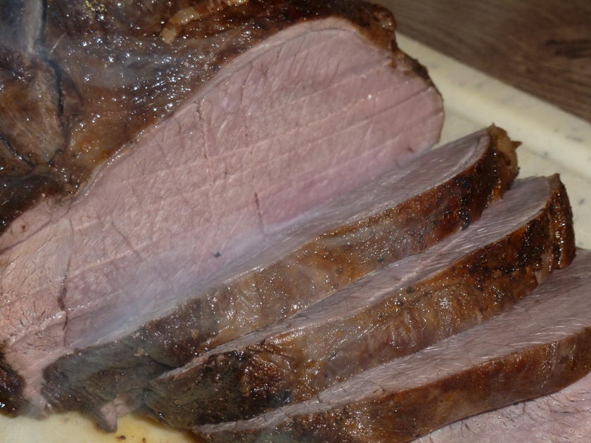 Hirschkeule in Pflaumensoße -NT Gegart- - einfach - von sTinsche