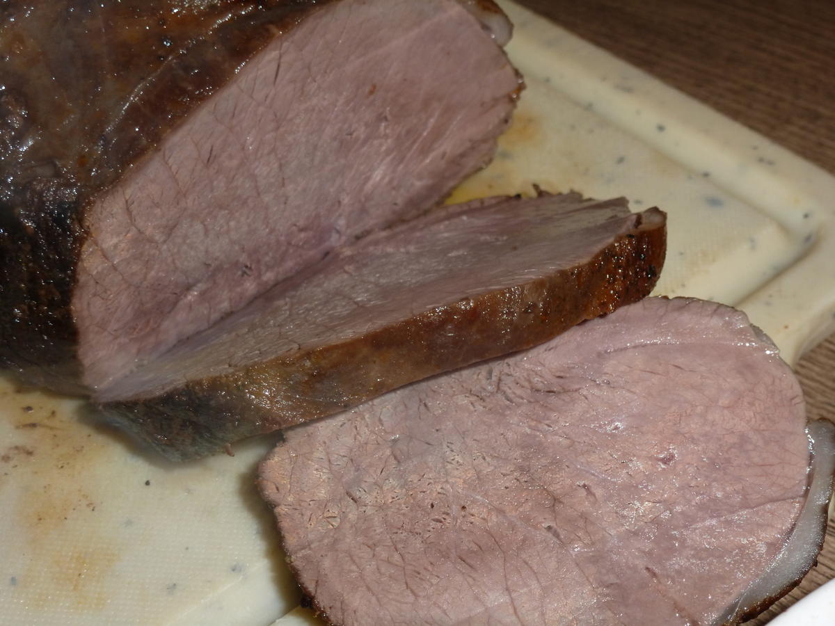 Hirschkeule in Pflaumensoße -NT Gegart- - einfach - von sTinsche