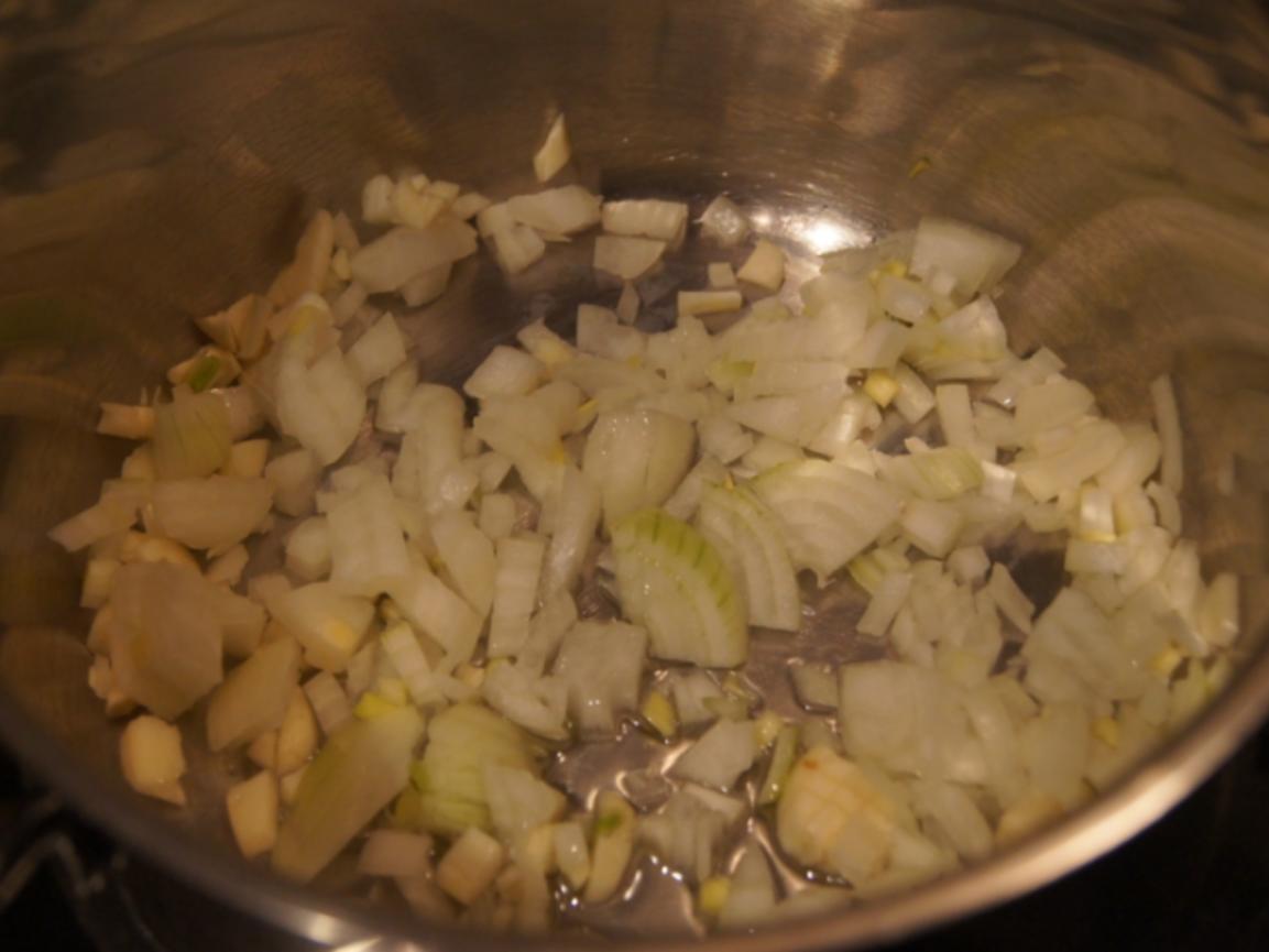 Brauner Kohl mit geräucherter Brägenwurst und Drillingen - einfach ...