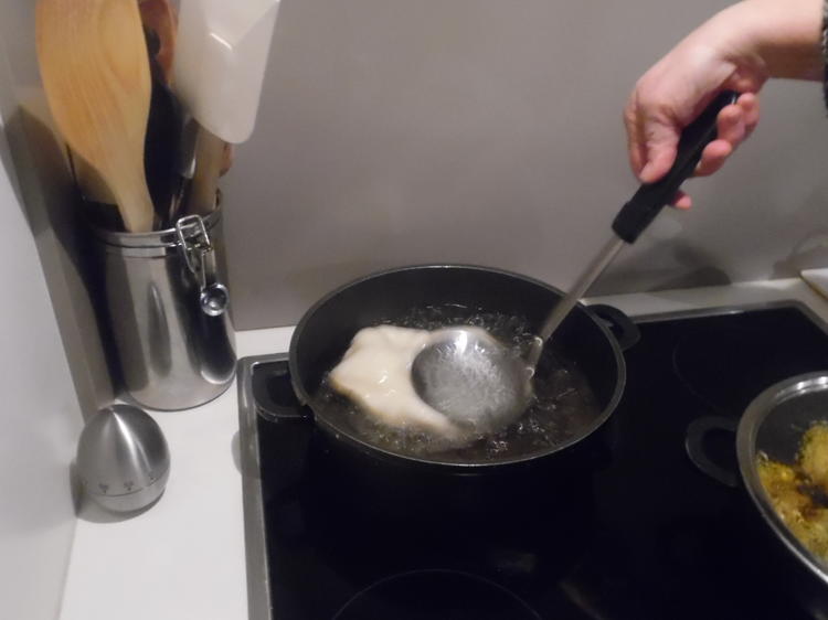 Bhatura indisches Ballonbrot - einfach - von barbara62