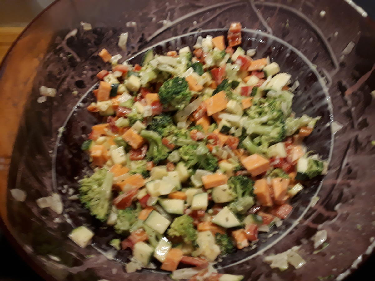 Süßkartoffel Brokkoli Lasagne - schnell & einfach - 163 kcal/100g