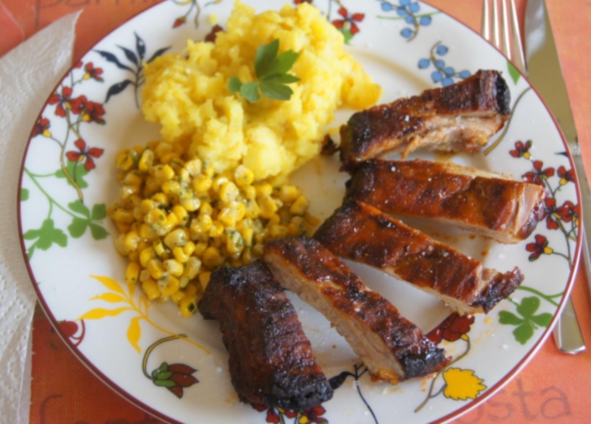 Spare Ribs mit Gemüsemais und Sellerie-Kartoffelstampf - Rezept ...