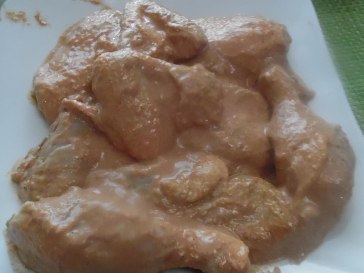 Huhn und Blumenkohl indisch vom Grill mit Joghurt Minz Dip - einfach ...