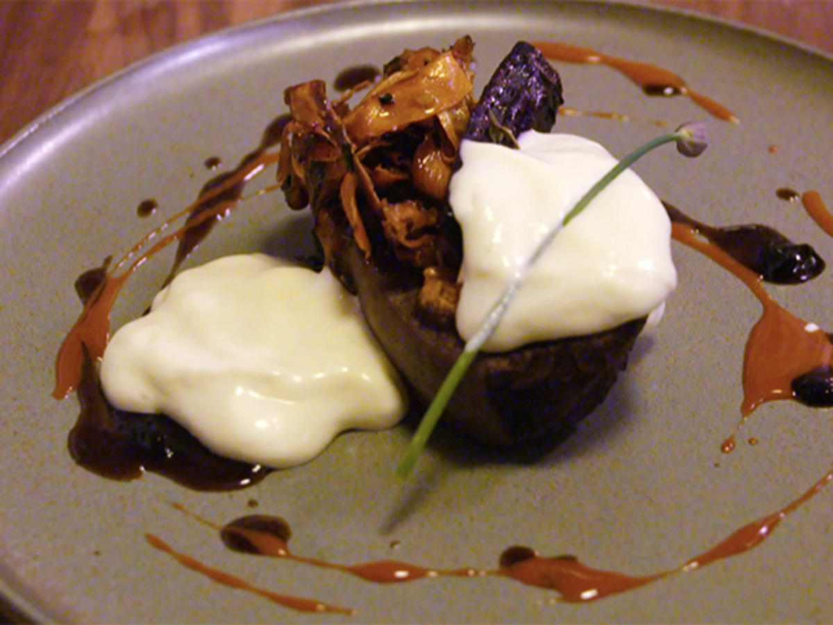 Flache Schulter vom Maßhalderbucher Bioland-Rind (Simon Tress) - Rezept ...