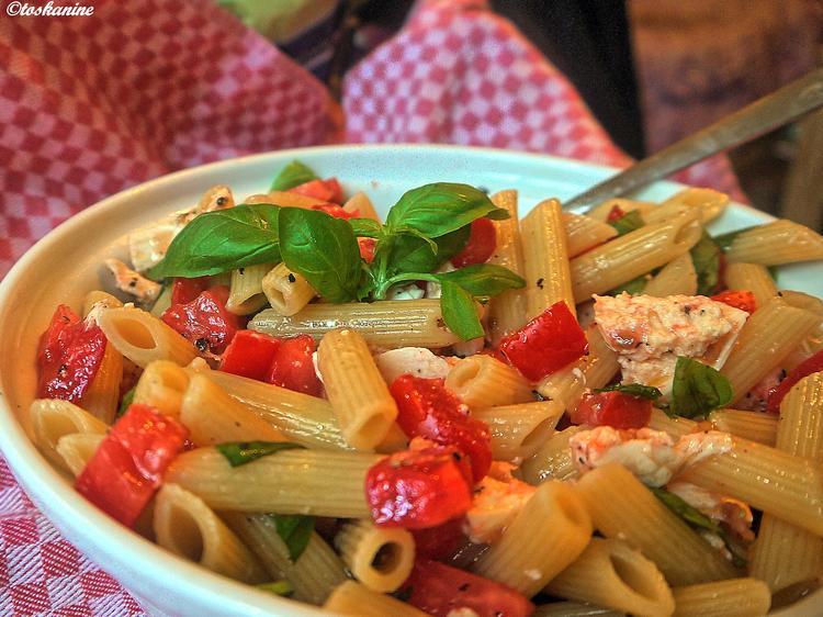 Penne alla Caprese - einfach - 121 kcal/100g