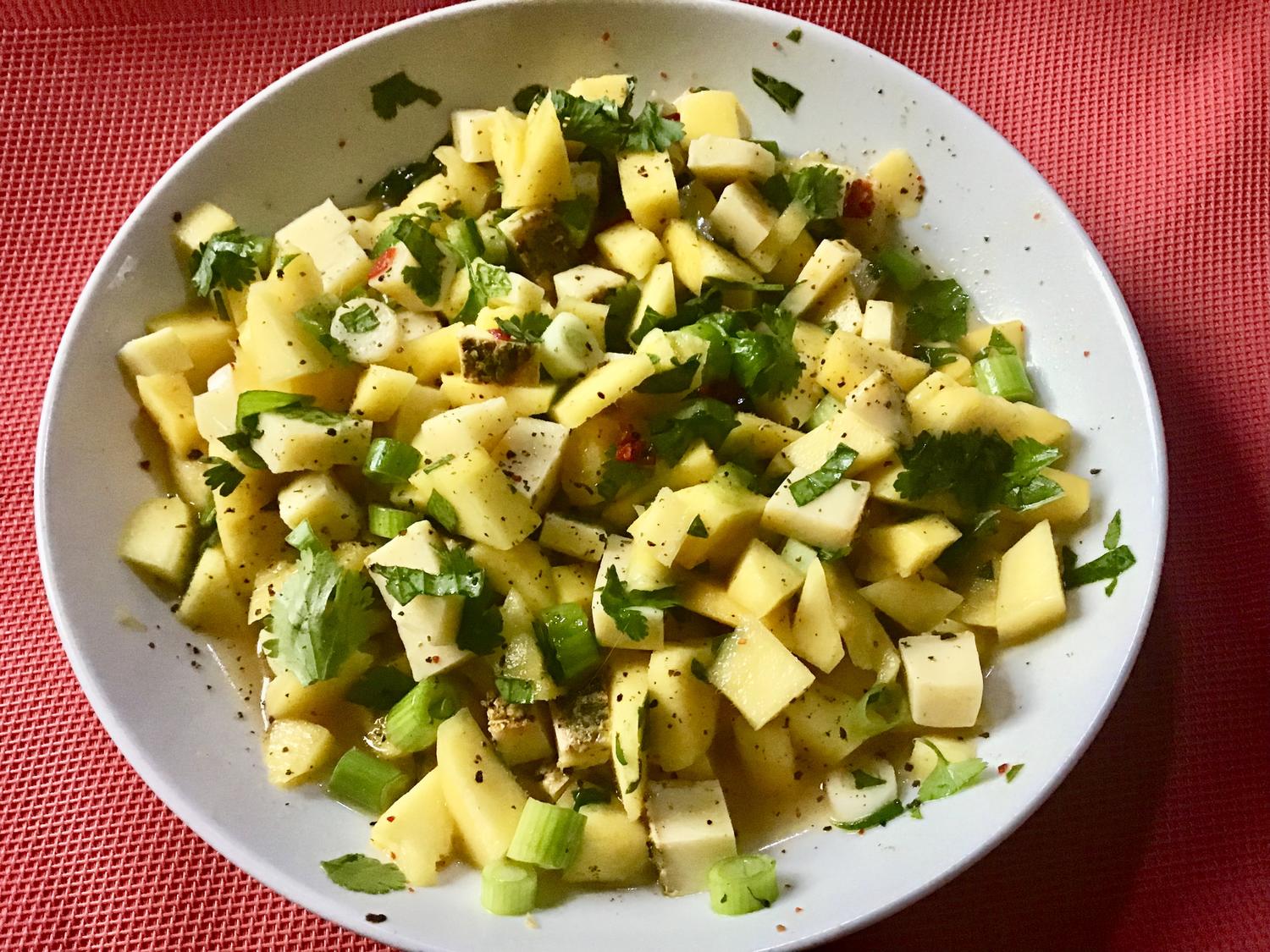 Mango-Salat mit Käse - Rezept mit Bild - kochbar.de