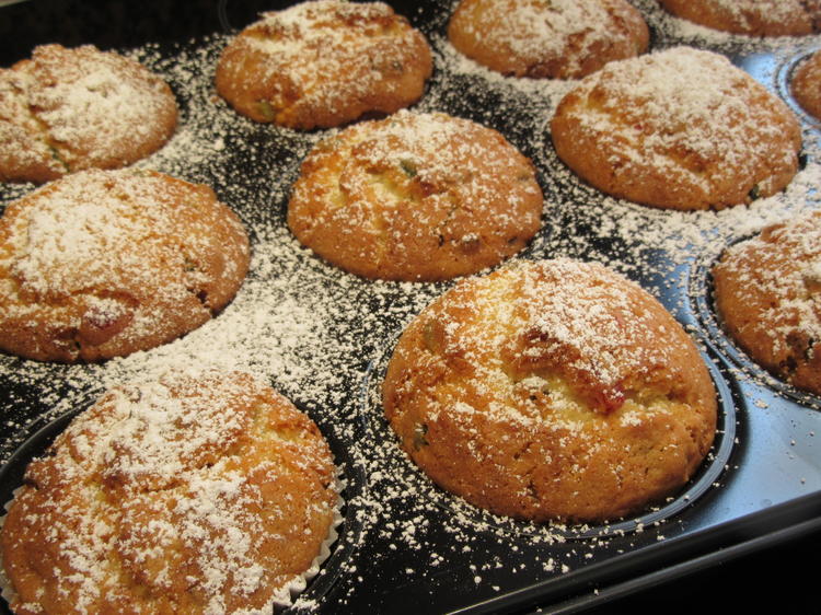Backen: Königskuchen Muffins - schnell & einfach - von lunapiena