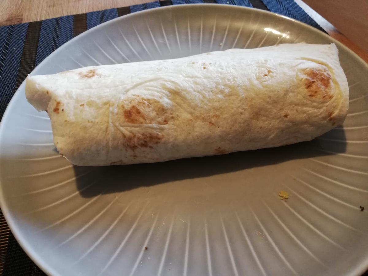 Schnelle Wraps mit Chicken Nuggets - schnell & einfach - von Sikei