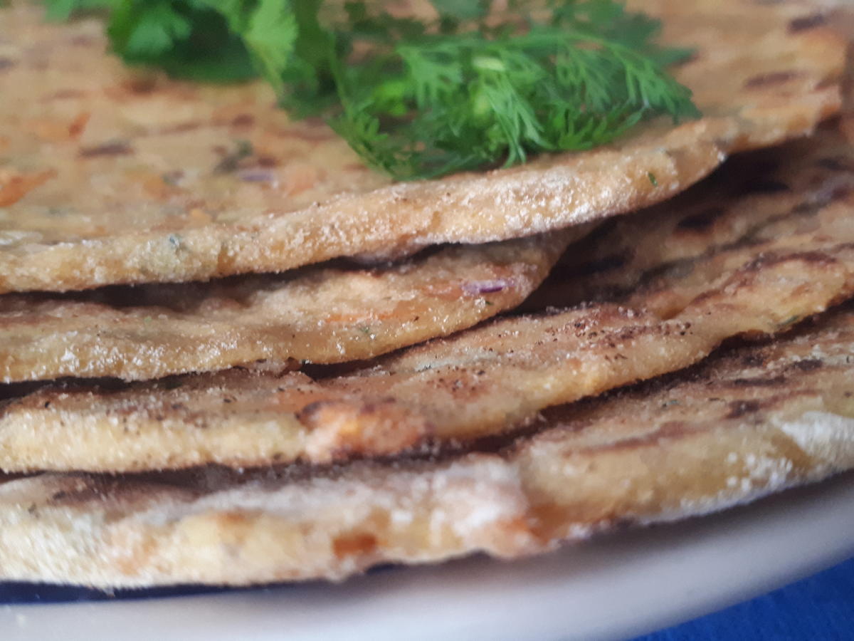 indisch: Gajar Paratha - Karotten-Fladen - Rezept - kochbar.de
