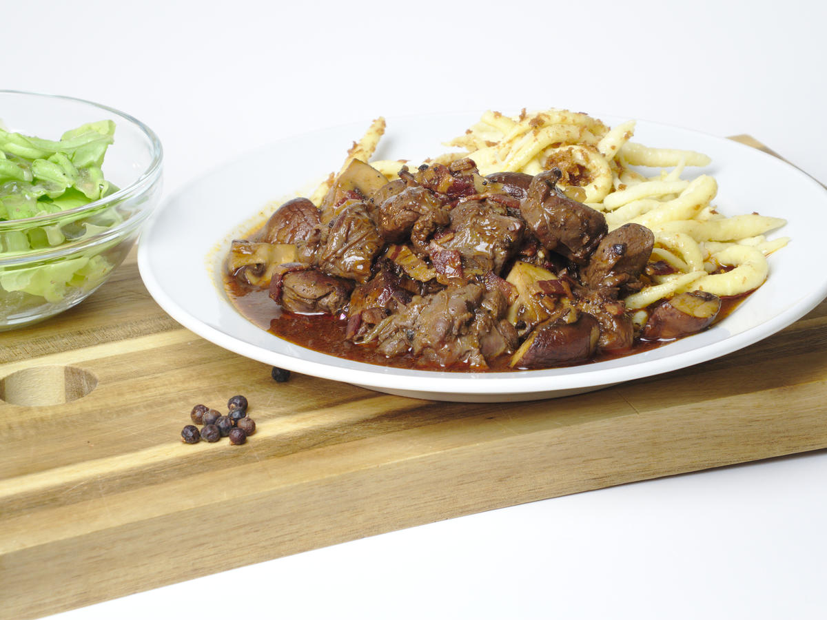 Rehgulasch mal anders - Rezept mit Bild