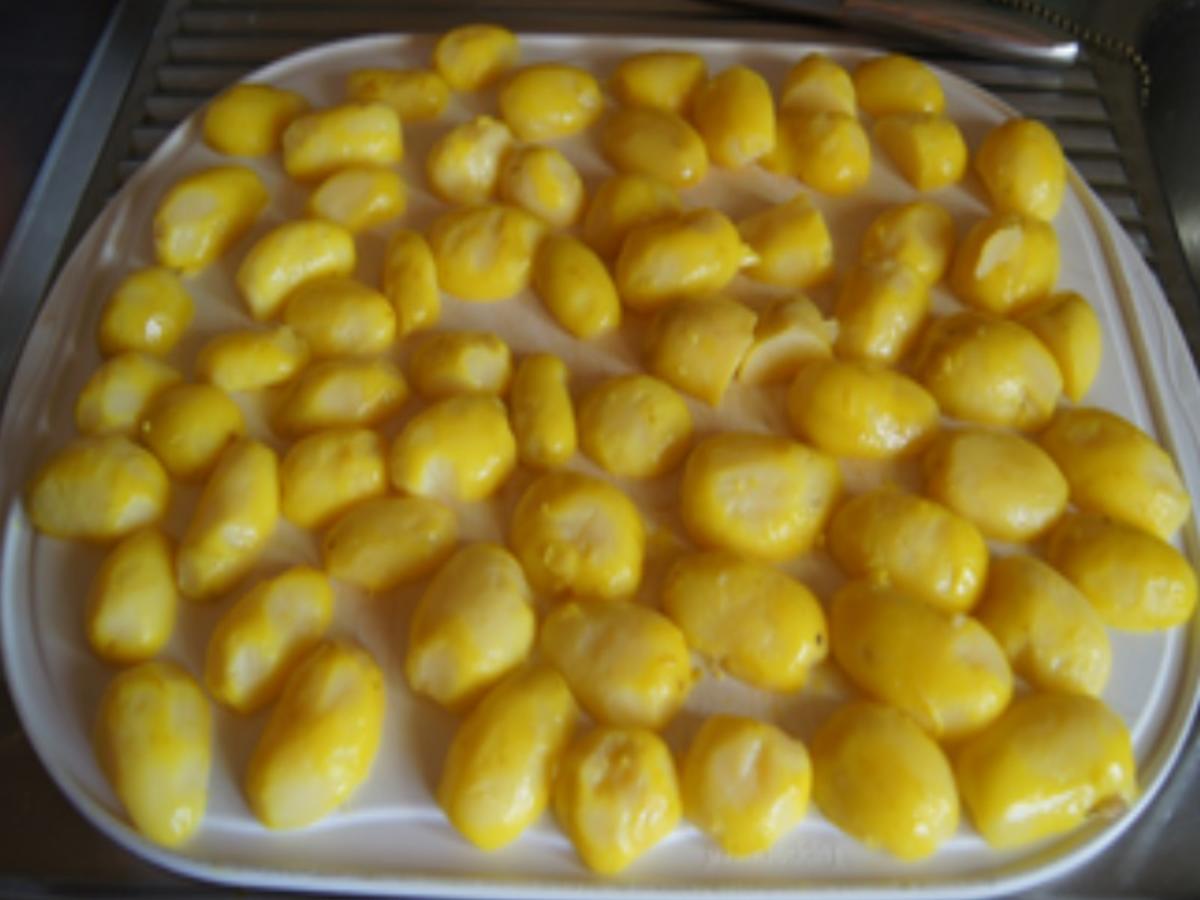 Presssack rot und weiß mit Bratkartoffel Drillingen und TARTASKA OMACKA ...