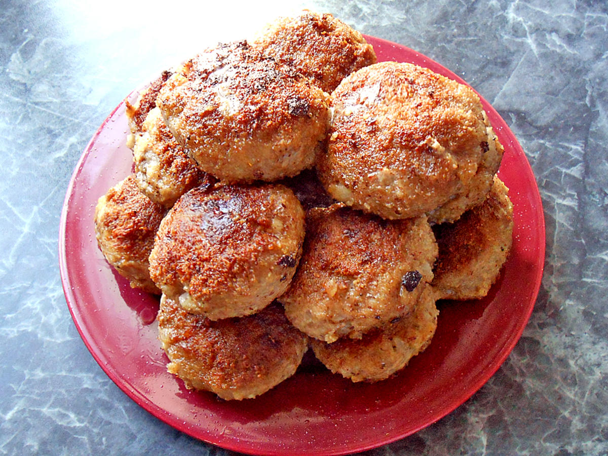 Buletten Röstzwiebel Blumenkohl in Petersilien Béchamel - einfach - 124 kcal/100g