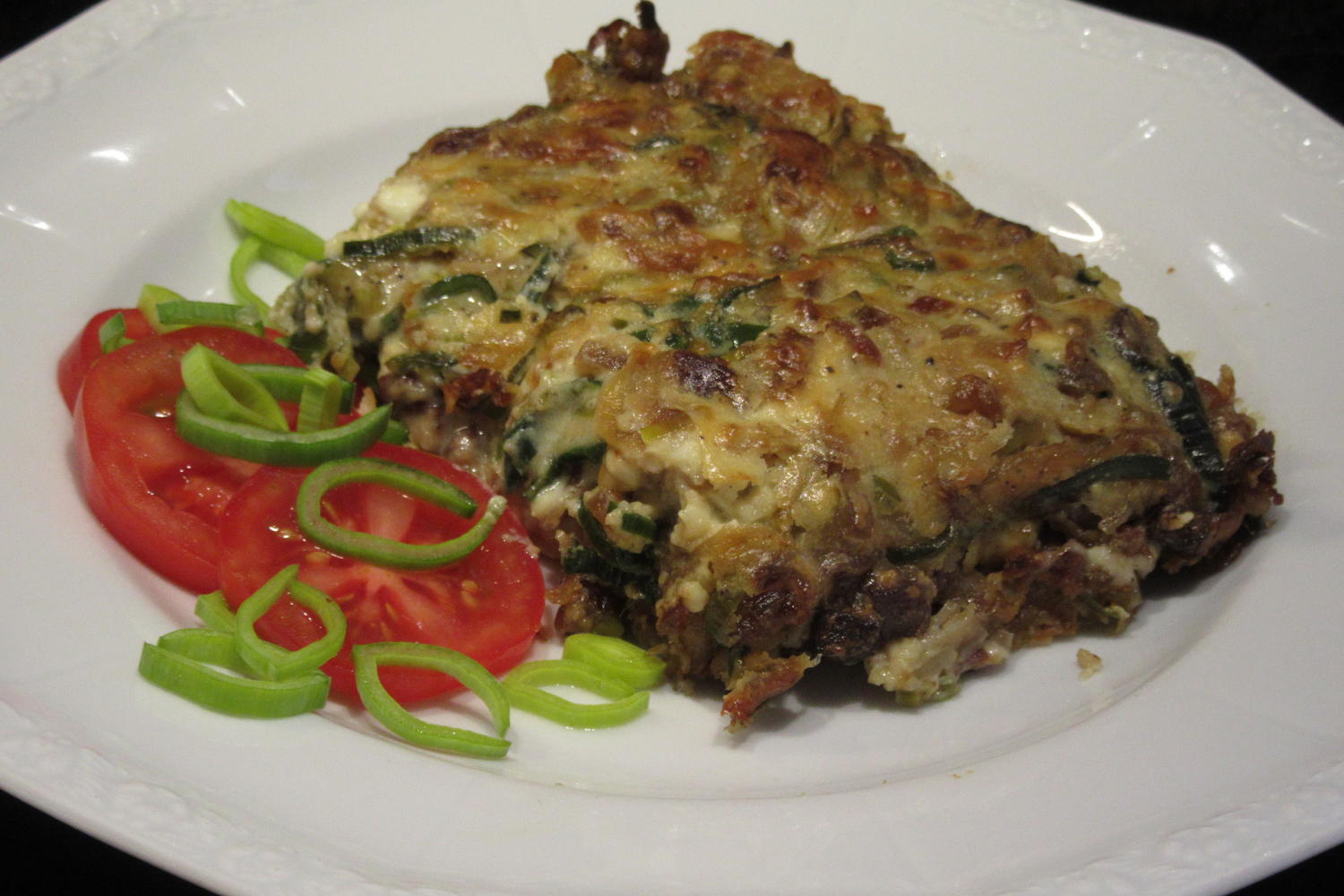 Pikantes Backen: Brotkuchen mit Lauch - Rezept - kochbar.de