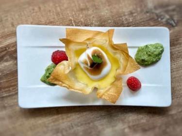 Strudelkörbchen mit Lemon Curd und süßem Pesto Kim Fisher - schnell ...