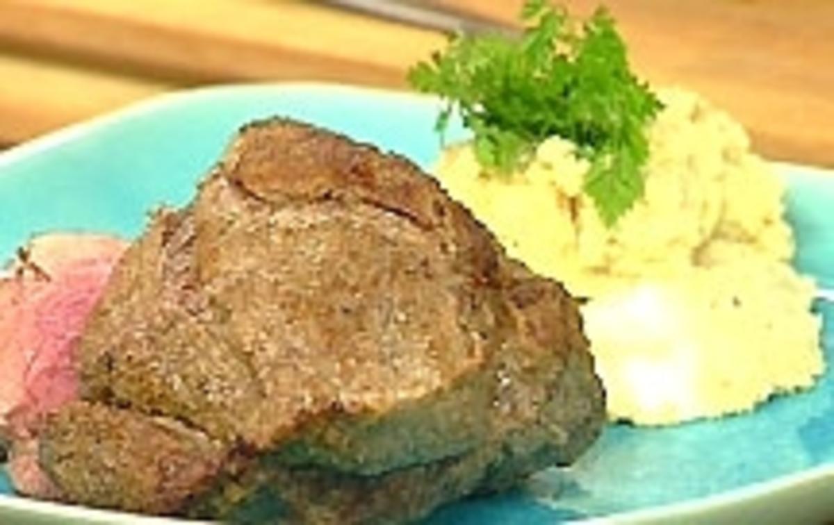 Oberschale vom Kalb auf Sellerie gegart - Rezept - kochbar.de