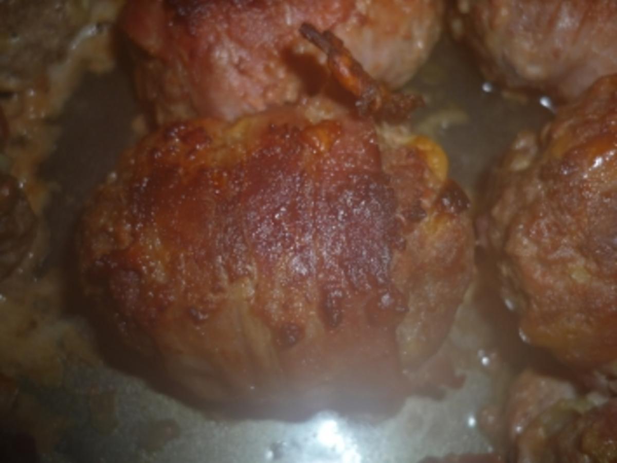 Hackröllchen im Speckmantel - einfach - 233 kcal/100g