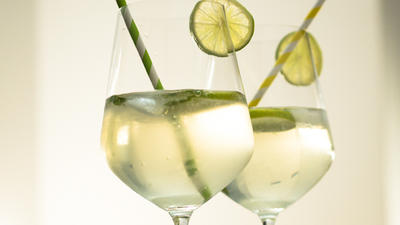 HUGO der Aperitif aus Südtirol - leicht, spritzig...lecker - Rezept mit ...